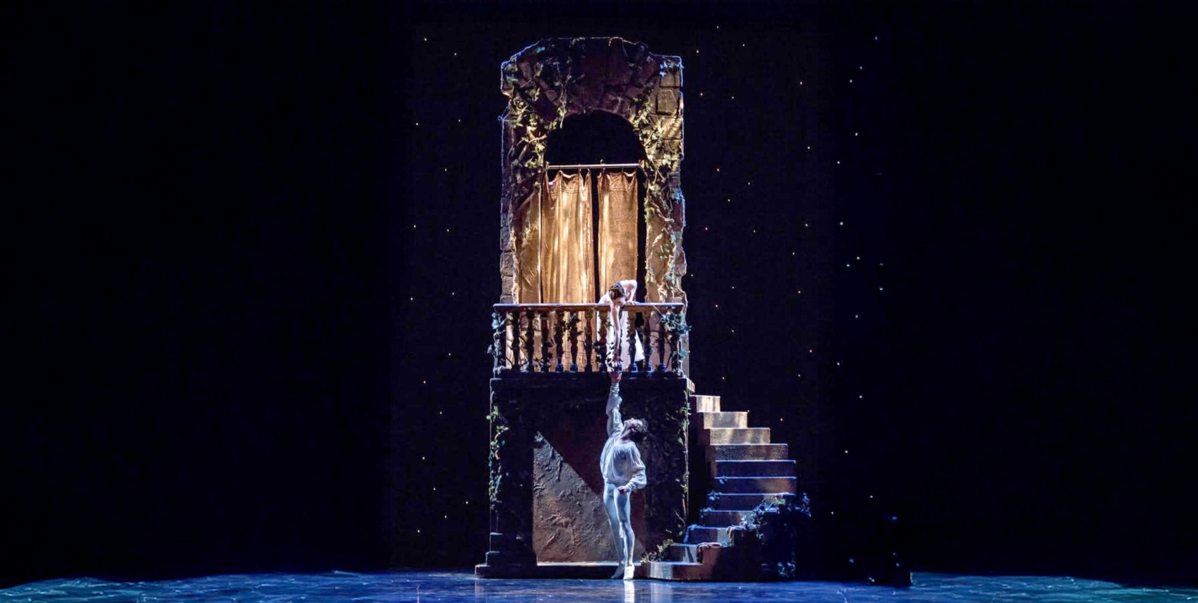 5 Playwrights Who Defined Modern Theatre