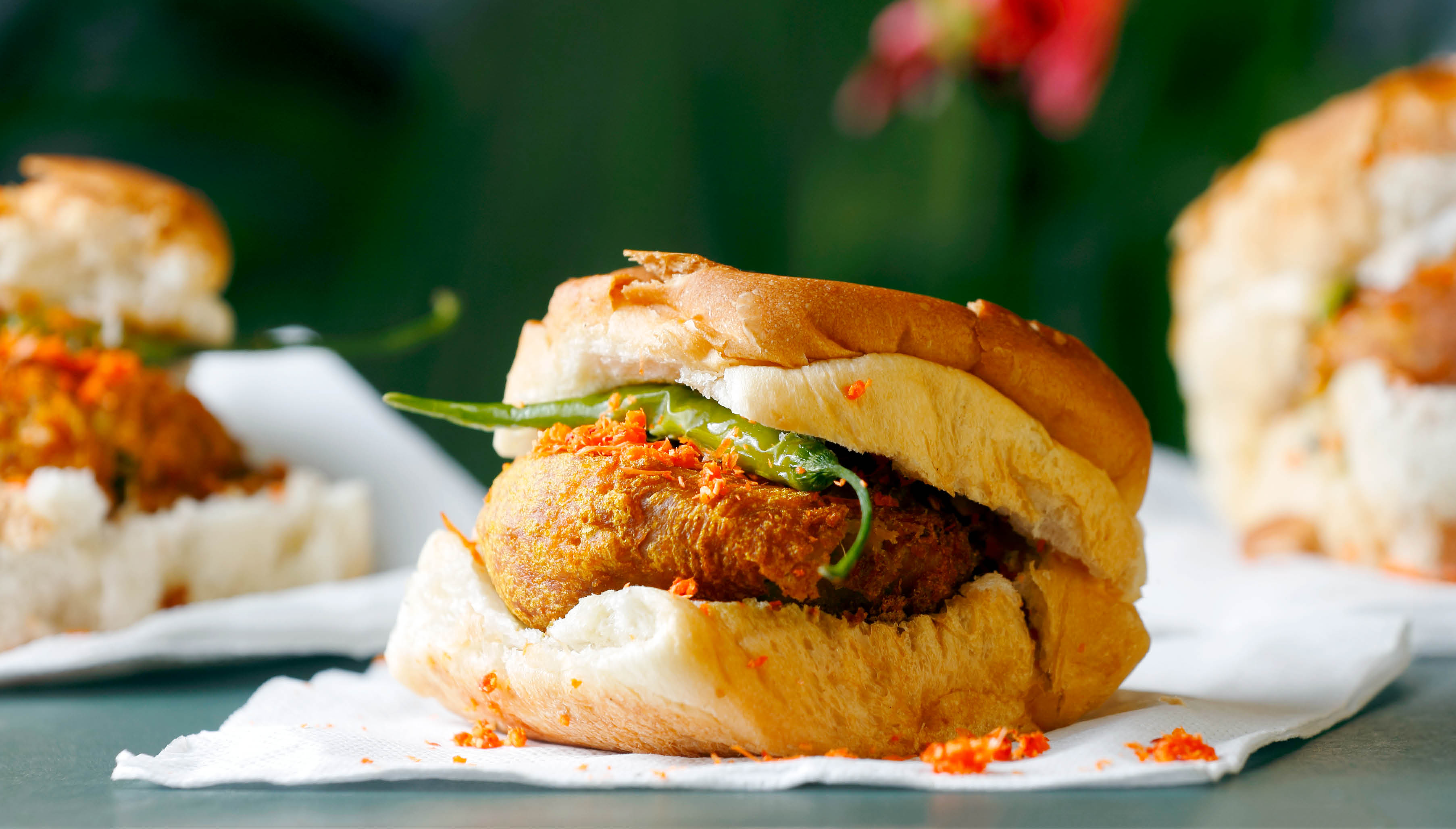 Vada Pav Ranked Among World’s 50 Best Sandwiches by TasteAtlas – #28 Spot